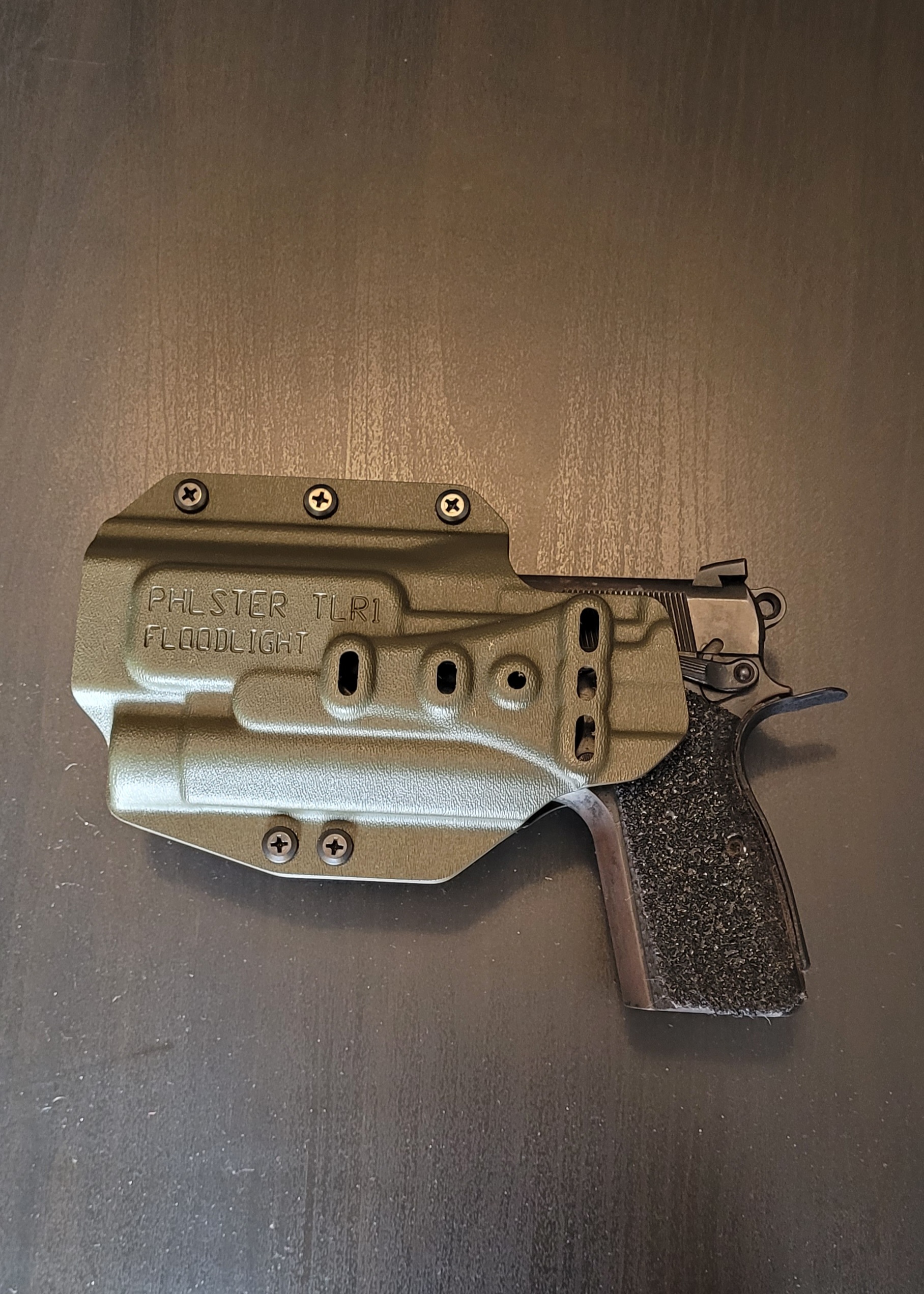 Phlster Floodlight OWB Review – Pro-Gun Millennial